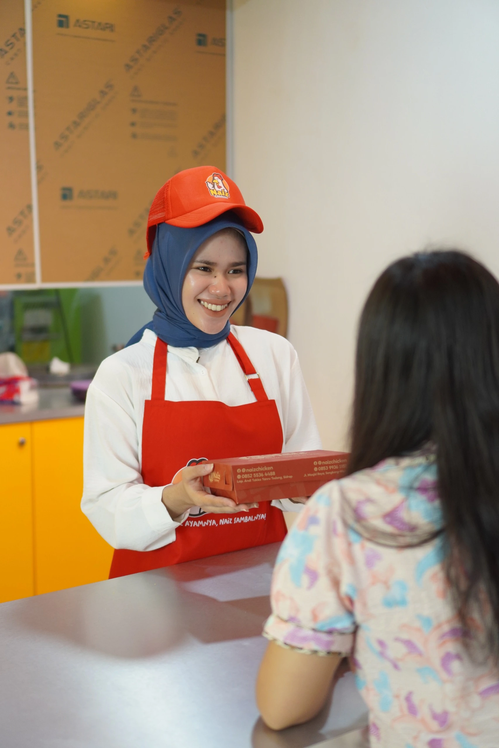 Naiz Chicken Ramaikan Kuliner Sengkang dengan Konsep Baru yang Menarik ...